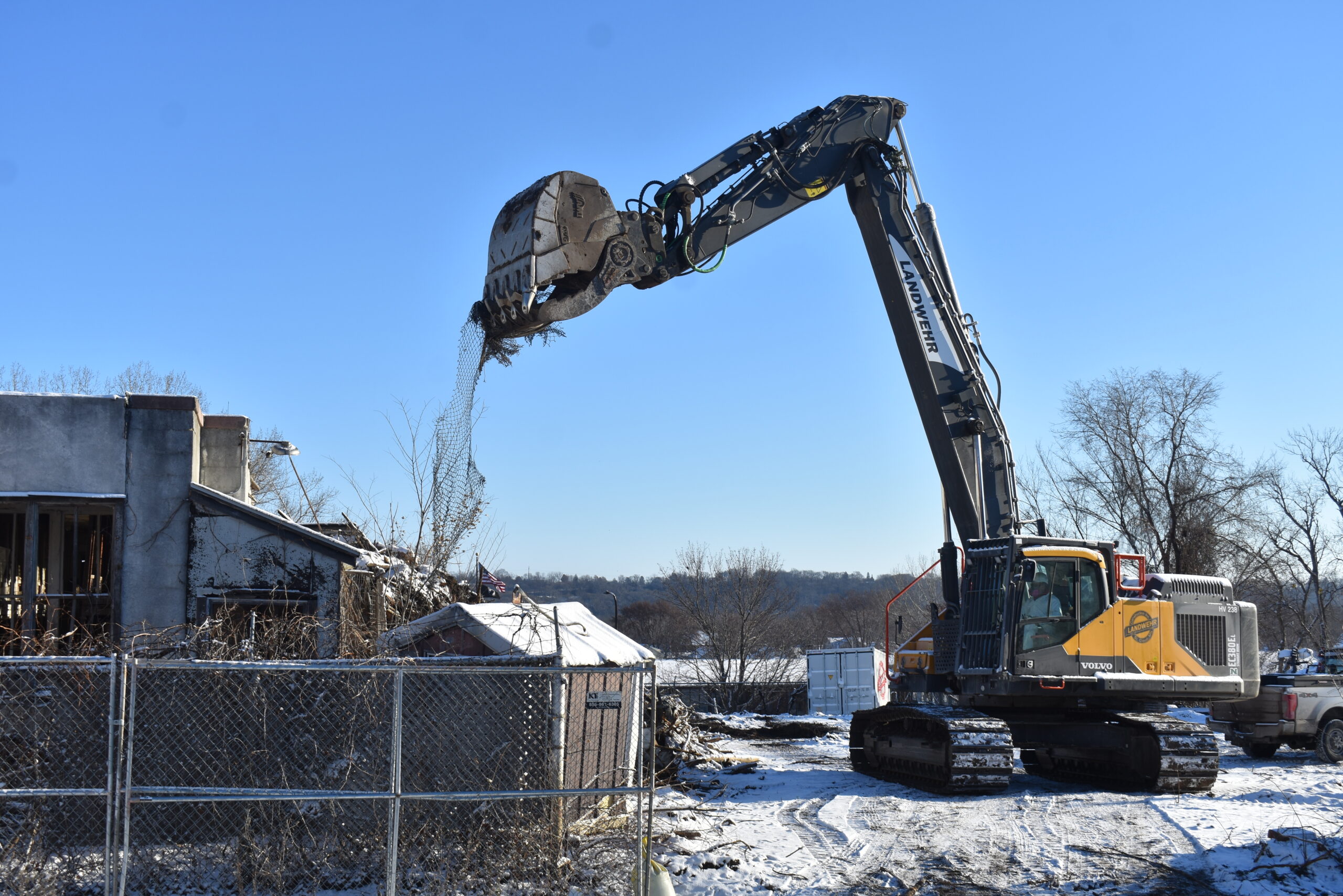 debris moving before demo | News, Sports, Jobs - The Journal